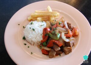 Descubre la receta auténtica de Lomo Saltado peruano: paso a paso ...